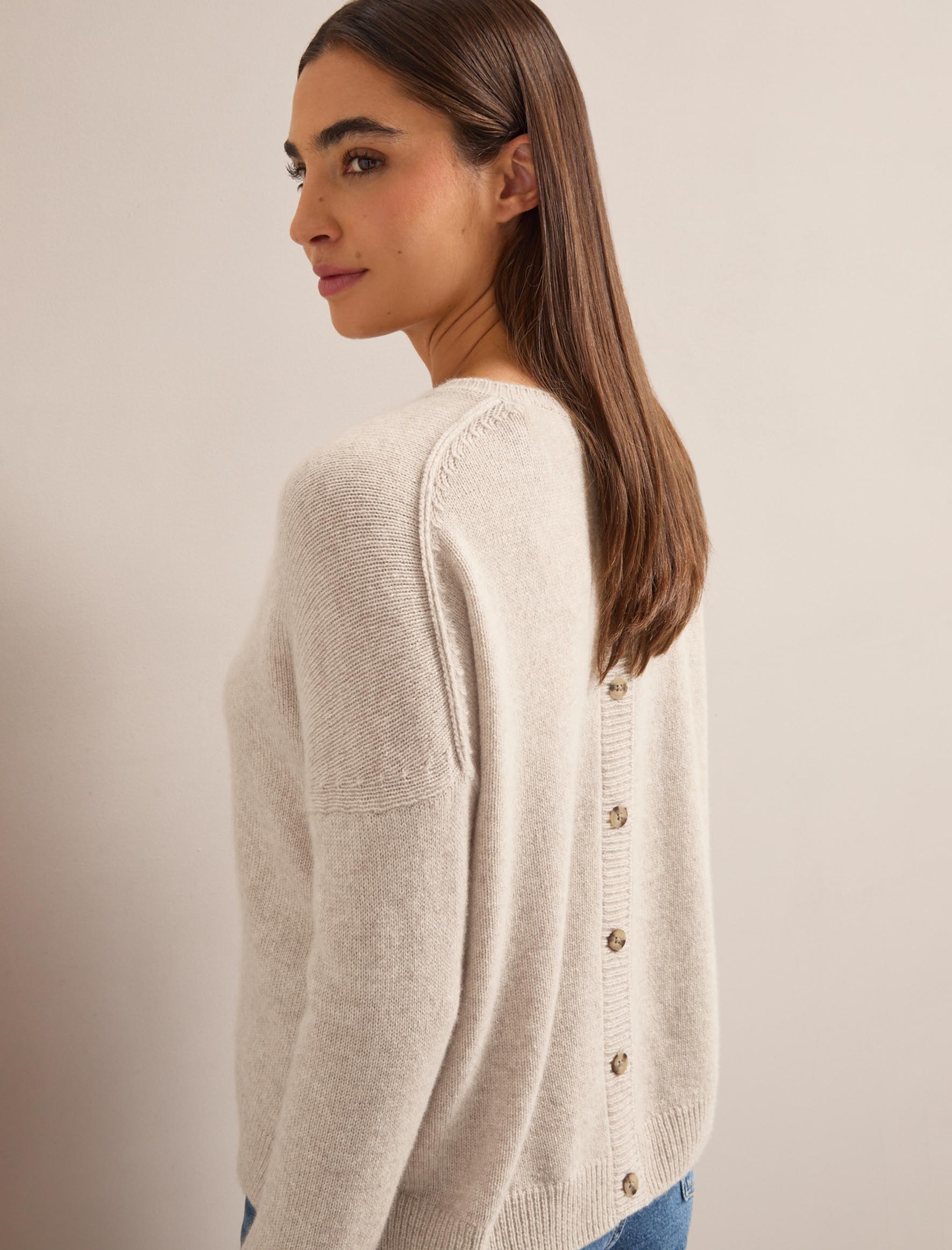 Lainey Boxy Back Button Detail Cashmere Jumper - Sand